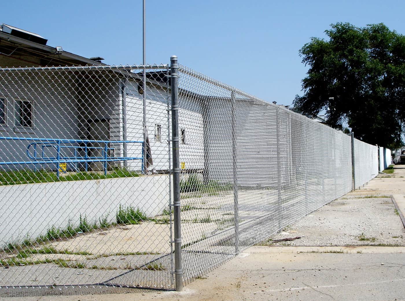 Chain-Link Fence Installation in Decatur, IL | Legendary Fence Company